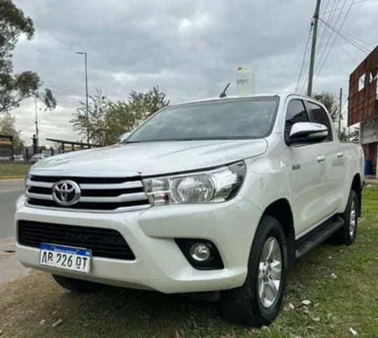 Multimedios Maldoni - SE LLEVARON UN TOYOTA HILUX EN MARCOS JUÁREZ