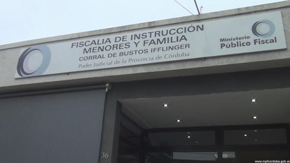 Multimedios Maldoni - CAMBIO DE APELLIDO PATERNO A SOLICITUD